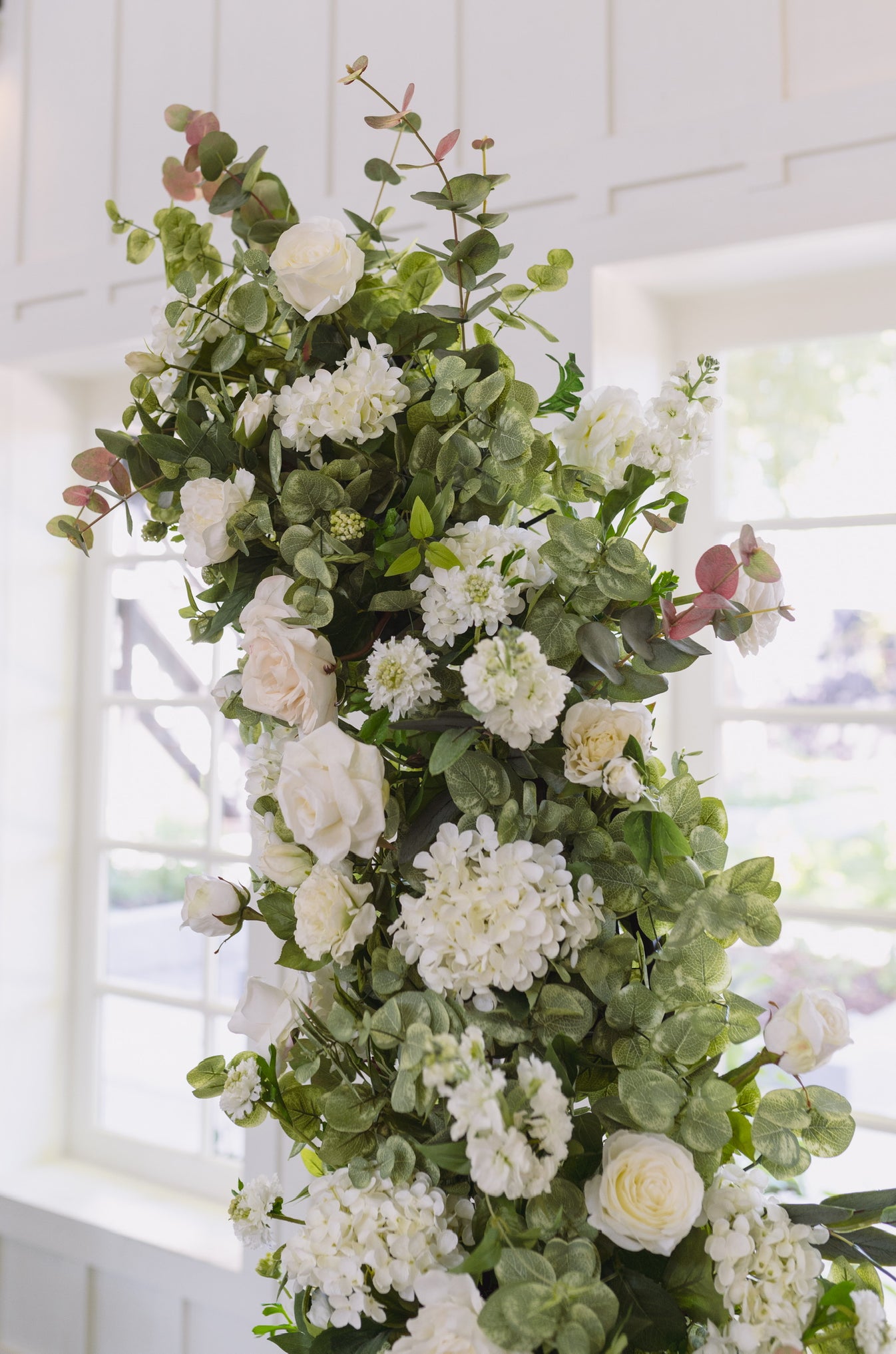 Wedding Floral Arch - The Georgiana Floral Pillars – Lush Garden Rentals